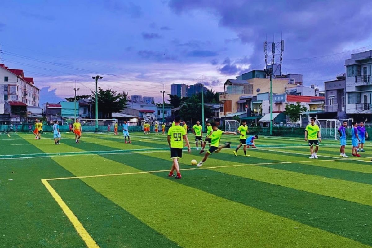 Top 10 sân bóng đá mini giá rẻ khu vực Quận 7