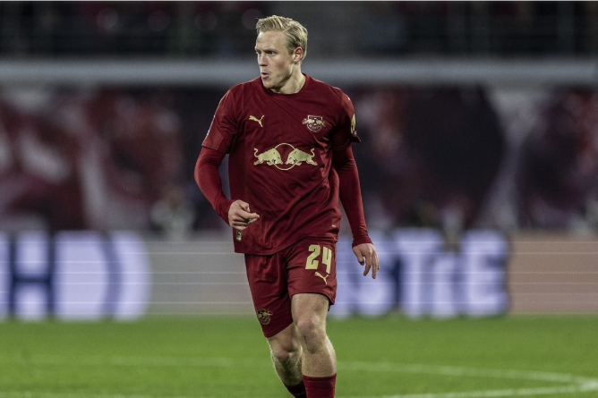 Kế hoạch chuyển nhượng của Juventus: Sự thật về mục tiêu Xaver Schlager