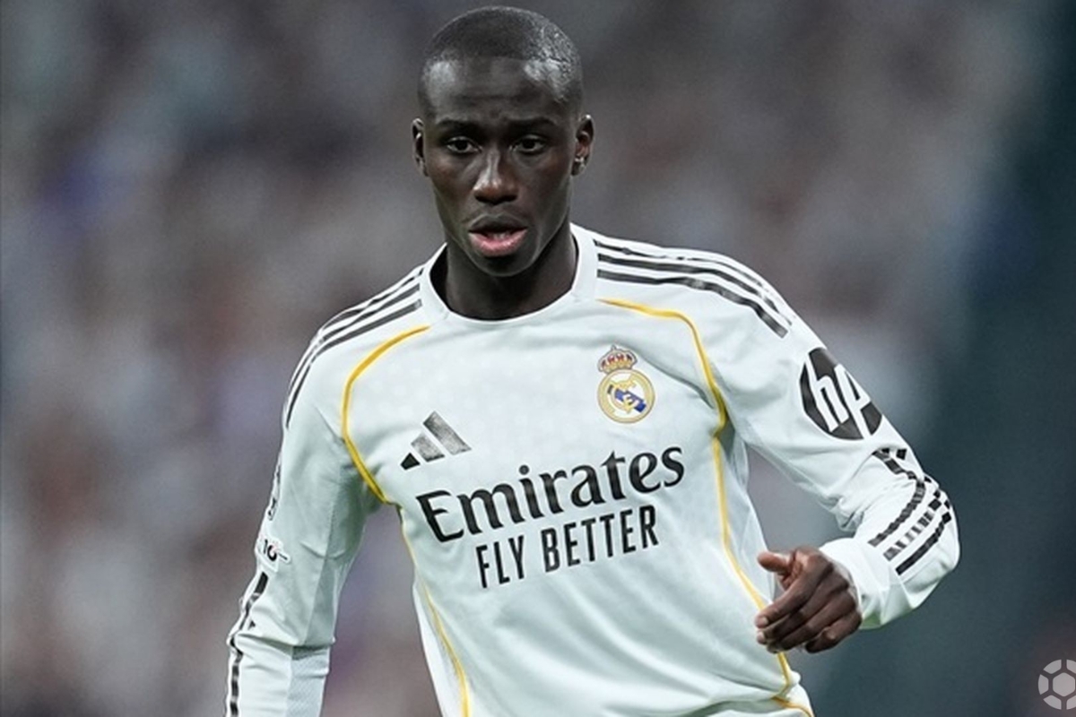 Tin vui cho Real Madrid: Mbappé bay sang Anh, Mendy sáng cửa đá lượt về